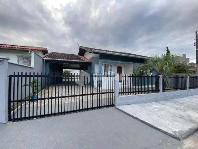 Casa / Sobrado para Venda em Brusque/SC Rio Branco 3 Quartos