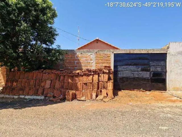 Casa / Sobrado para Venda em Buriti Alegre/GO Parque dos Buritis 2 Quartos