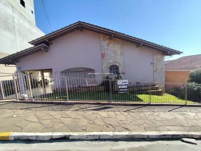 Casa / Sobrado para Venda em Caçador/SC Centro 3 Quartos