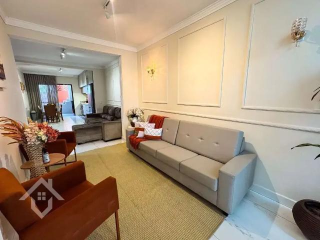 Casa / Sobrado para Venda em Caçapava/SP Borda da Mata 3 Quartos
