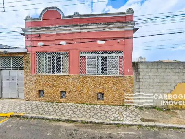 Casa / Sobrado para Venda em Caçapava/SP Centro 3 Quartos