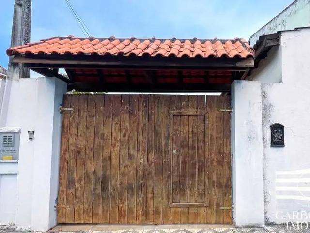 Casa / Sobrado para Venda em Caçapava/SP Centro 3 Quartos