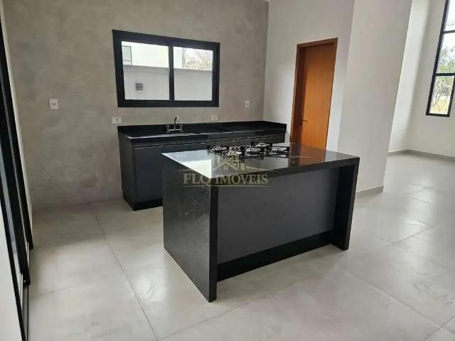Casa / Sobrado para Venda em Caçapava/SP Condomínio Terras do Vale 3 Quartos