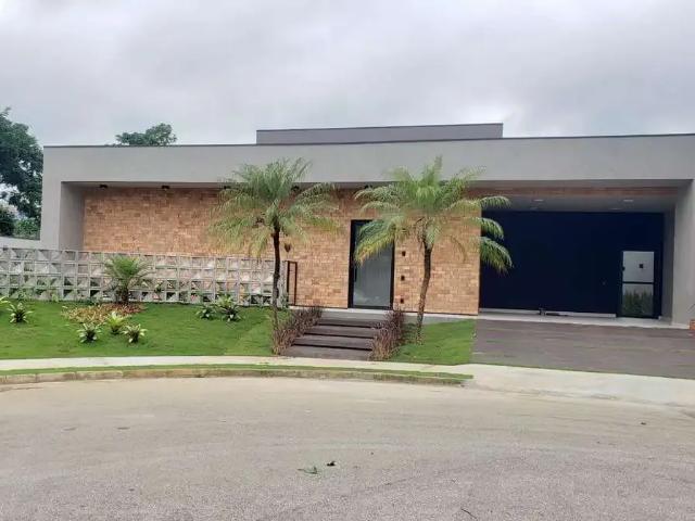 Casa / Sobrado para Venda em Caçapava/SP Condomínio Terras do Vale 3 Quartos