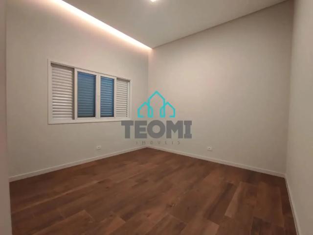 Casa / Sobrado para Venda em Caçapava/SP Condomínio Terras do Vale 3 Quartos