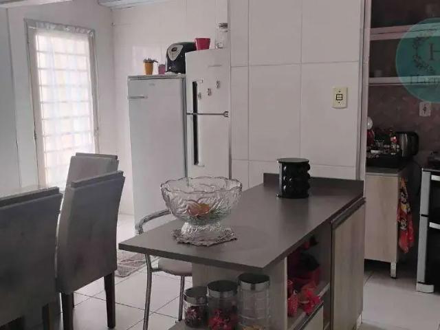 Casa / Sobrado para Venda em Caçapava/SP Jardim Amália 3 Quartos