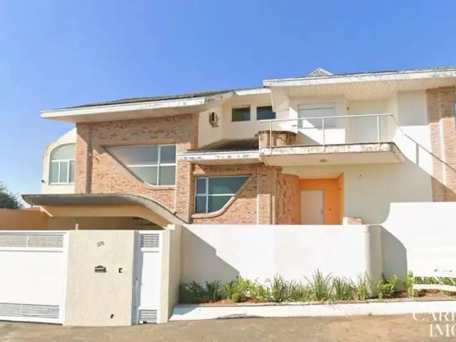 Casa / Sobrado para Venda em Caçapava/SP Jardim Amália 5 Quartos