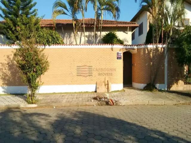 Casa / Sobrado para Venda em Caçapava/SP Jardim Jequitibá 5 Quartos