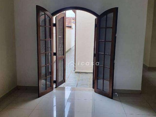 Casa / Sobrado para Venda em Caçapava/SP Jardim Primavera 3 Quartos