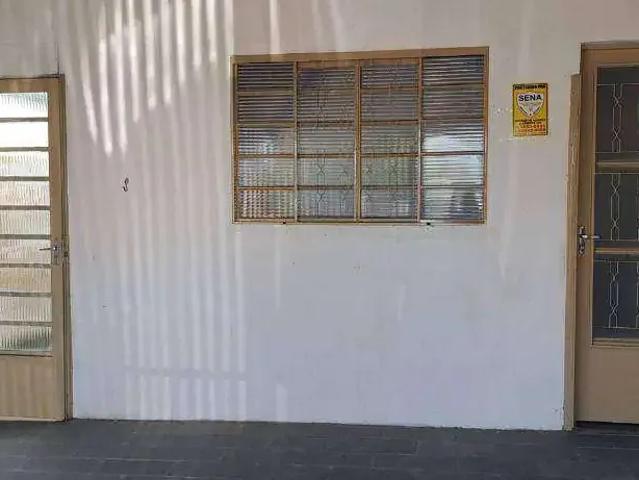 Casa / Sobrado para Venda em Caçapava/SP Parque Residencial Alvorada 2 Quartos