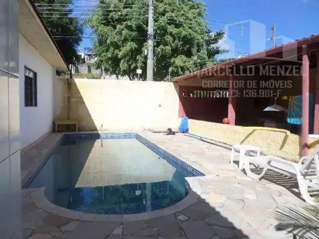 Casa / Sobrado para Venda em Caçapava/SP Parque Residencial Santo André 3 Quartos