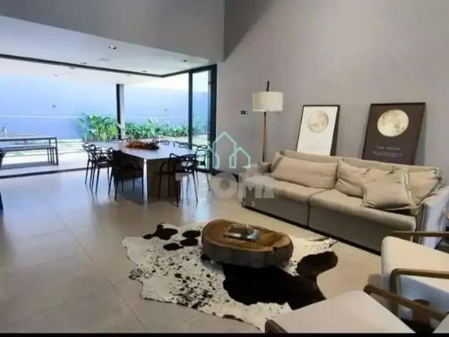 Casa / Sobrado para Venda em Caçapava/SP Sape I 3 Quartos