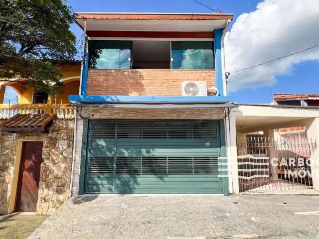 Casa / Sobrado para Venda em Caçapava/SP Vera Cruz 4 Quartos
