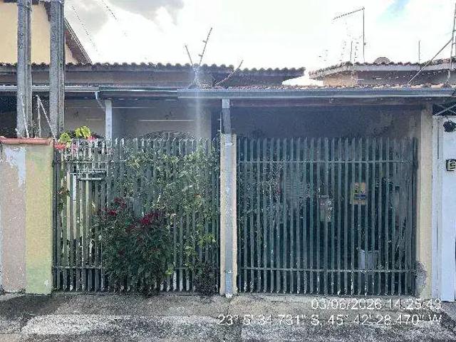 Casa / Sobrado para Venda em Caçapava/SP Vila Naly 2 Quartos