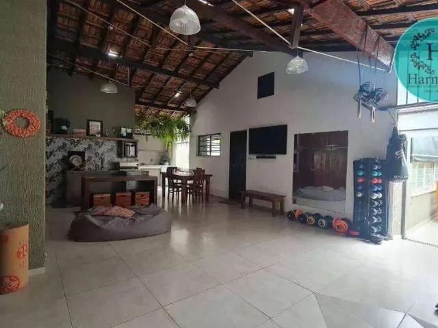 Casa / Sobrado para Venda em Caçapava/SP Vila Naly 3 Quartos