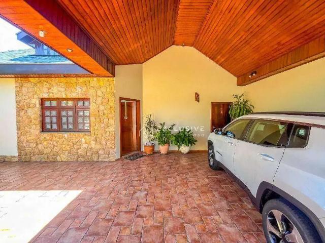 Casa / Sobrado para Venda em Caçapava/SP Vila Santos 3 Quartos