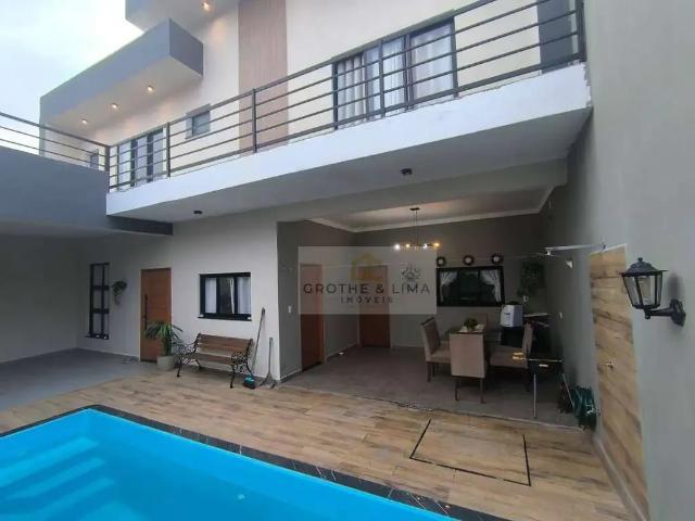 Casa / Sobrado para Venda em Caçapava/SP Vila Santos 3 Quartos