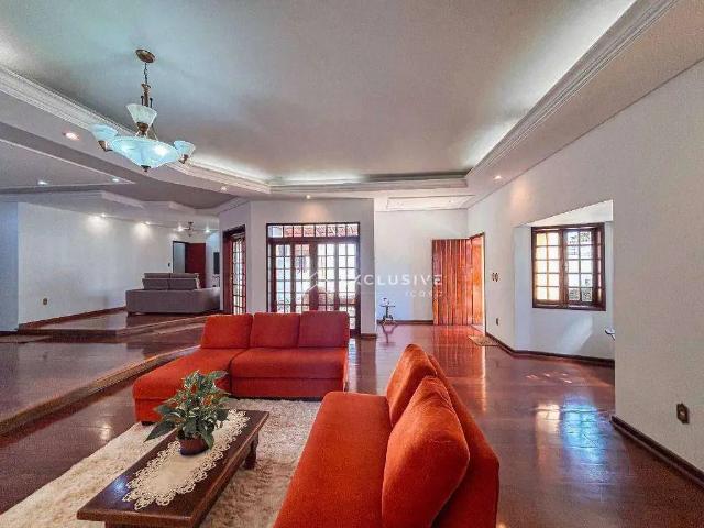 Casa / Sobrado para Venda em Caçapava/SP Vila Santos 4 Quartos