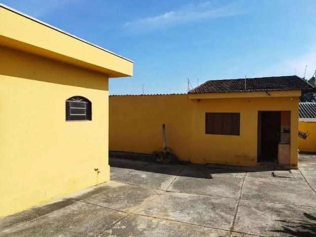 Casa / Sobrado para Venda em Caçapava/SP Vila Pantaleão 3 Quartos
