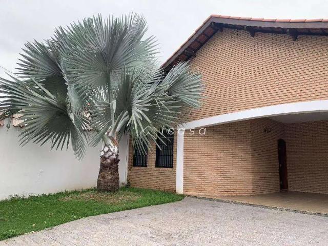 Casa / Sobrado para Venda em Caçapava/SP Vila Resende 4 Quartos