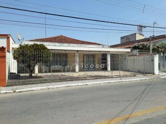 Casa / Sobrado para Venda em Caçapava/SP Vila Resende 4 Quartos