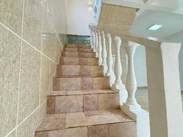 Casa / Sobrado para Venda em Caçapava/SP Vila Resende 6 Quartos