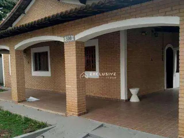 Casa / Sobrado para Venda em Caçapava/SP Vila Resende 3 Quartos