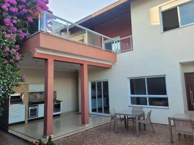 Casa / Sobrado para Venda em Caçapava/SP Vila Resende 3 Quartos