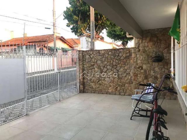 Casa / Sobrado para Venda em Caçapava/SP Vila Resende 3 Quartos