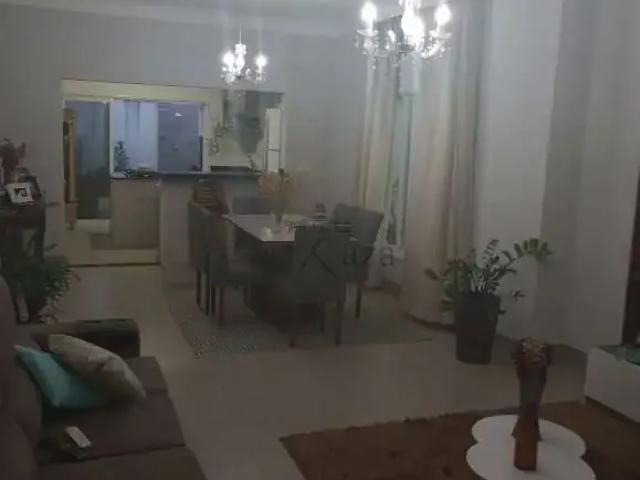 Casa / Sobrado para Venda em Caçapava/SP Village das Flores 3 Quartos