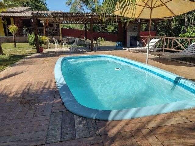 Casa / Sobrado para Venda em Camaçari/BA Monte Gordo 3 Quartos