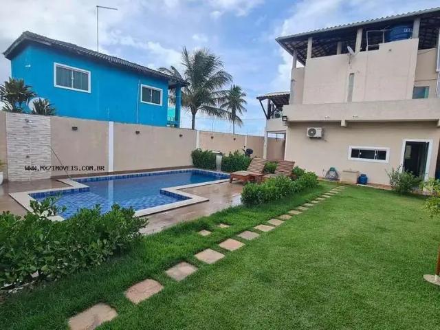 Casa / Sobrado para Venda em Camaçari/BA Monte Gordo 3 Quartos