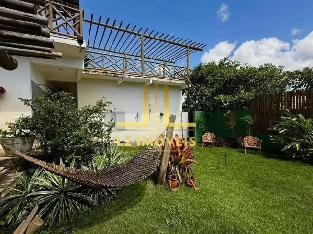 Casa / Sobrado para Venda em Camaçari/BA Monte Gordo 4 Quartos