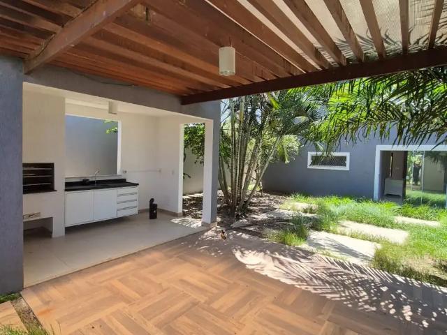 Casa / Sobrado para Venda em Camaçari/BA Abrantes 3 Quartos