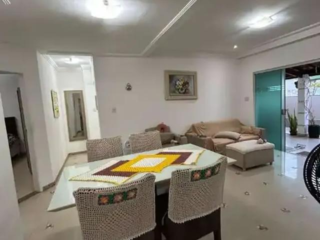 Casa / Sobrado para Venda em Camaçari/BA Abrantes 3 Quartos