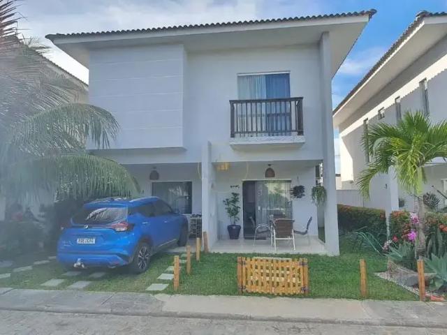 Casa / Sobrado para Venda em Camaçari/BA Abrantes 4 Quartos