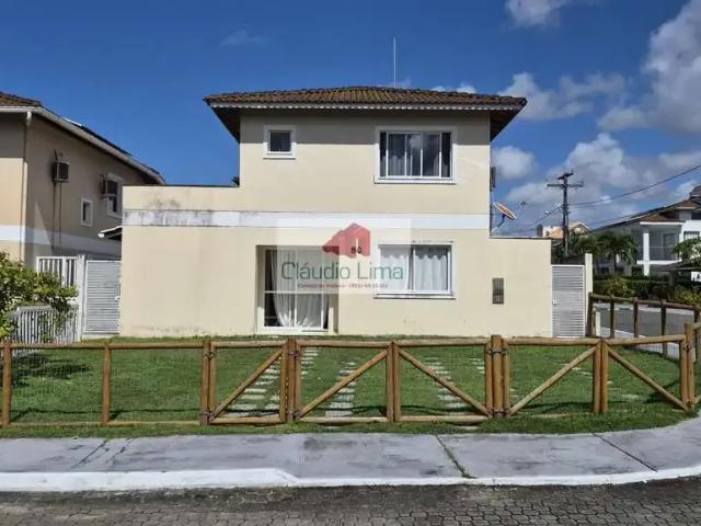 Casa / Sobrado para Venda em Camaçari/BA Abrantes 4 Quartos