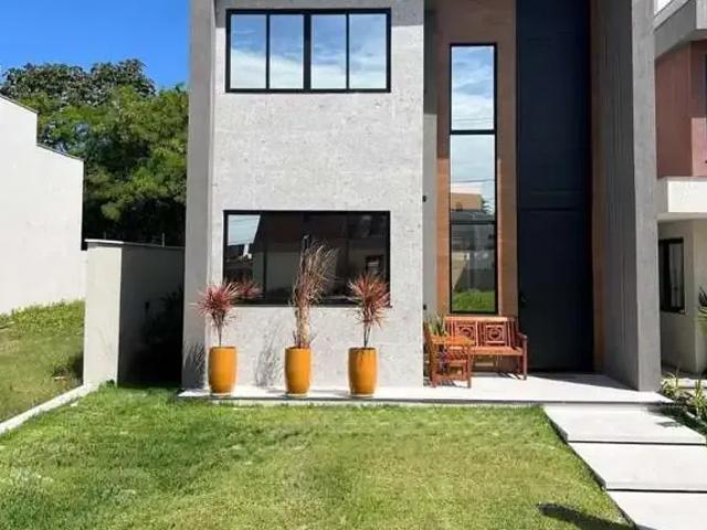 Casa / Sobrado para Venda em Camaçari/BA Abrantes 4 Quartos