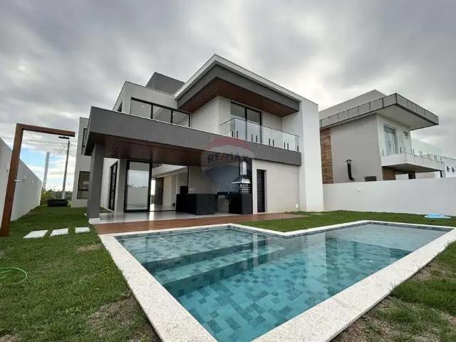 Casa / Sobrado para Venda em Camaçari/BA Alphaville Abrantes 4 Quartos