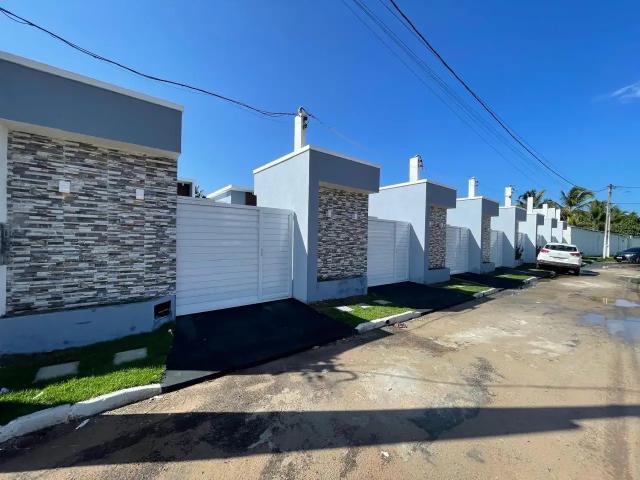 Casa / Sobrado para Venda em Camaçari/BA Arembepe Abrantes 2 Quartos