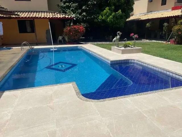 Casa / Sobrado para Venda em Camaçari/BA Arembepe Abrantes 7 Quartos