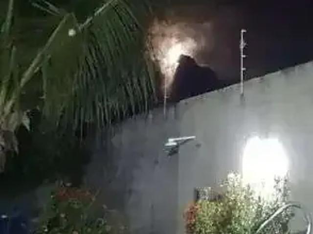 Casa / Sobrado para Venda em Camaçari/BA Barra do Jacuípe 2 Quartos