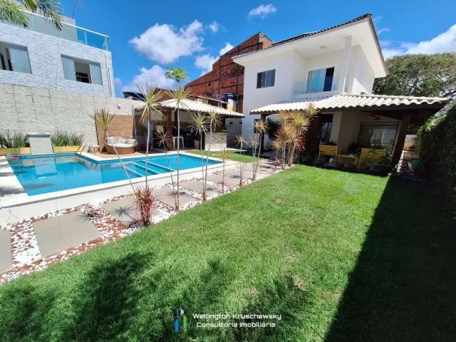 Casa / Sobrado para Venda em Camaçari/BA Centro 4 Quartos