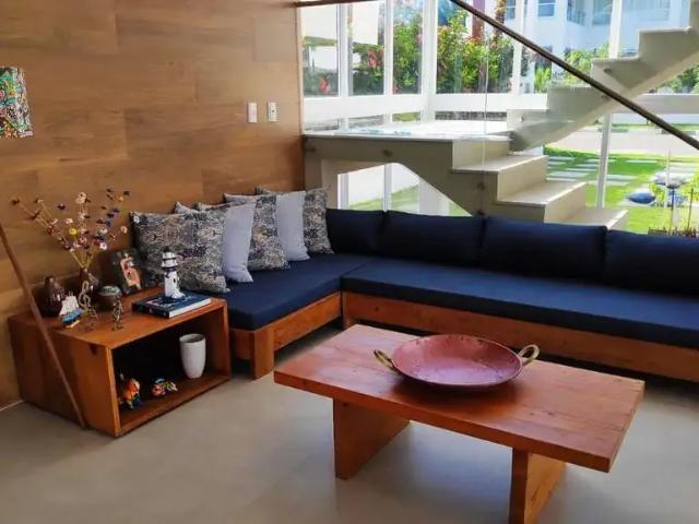 Casa / Sobrado para Venda em Camaçari/BA Guarajuba 5 Quartos