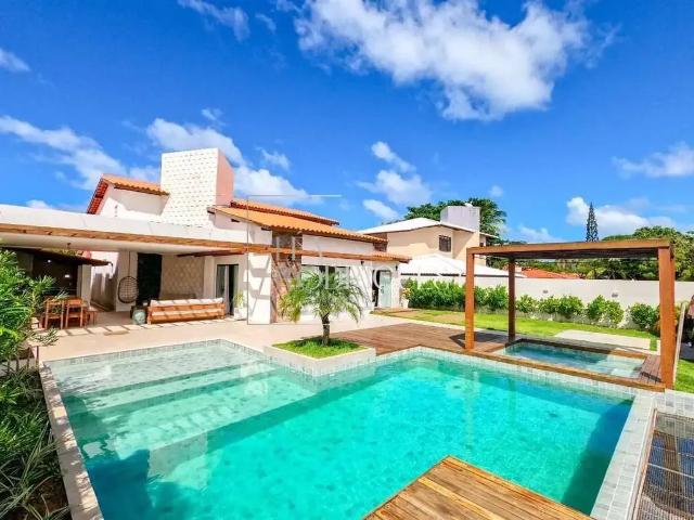 Casa / Sobrado para Venda em Camaçari/BA Guarajuba 6 Quartos