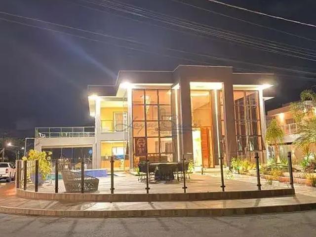 Casa / Sobrado para Venda em Camaçari/BA Guarajuba 6 Quartos