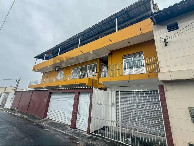 Casa / Sobrado para Venda em Camaçari/BA Inocoop 4 Quartos