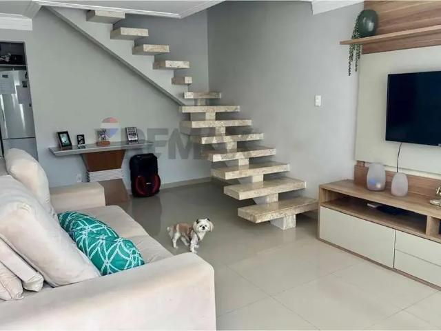 Casa / Sobrado para Venda em Camaçari/BA Limoeiro 4 Quartos