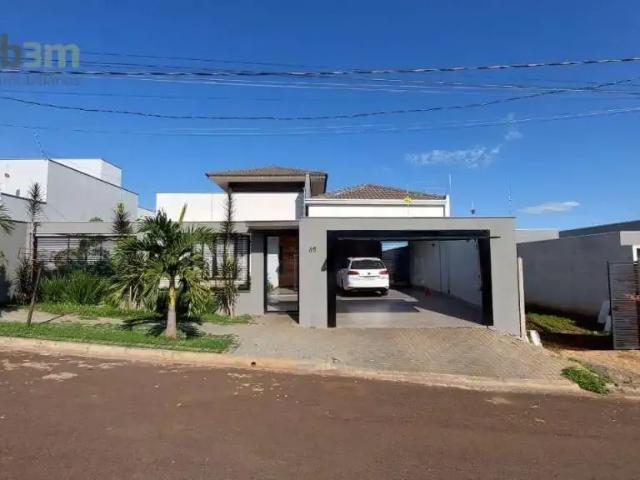Casa / Sobrado para Venda em Cambé/PR Centro 3 Quartos