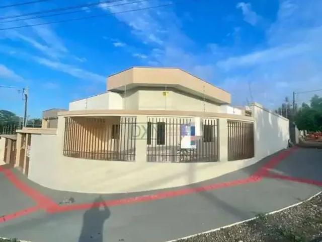 Casa / Sobrado para Venda em Cambé/PR Jardim Vô Zezinho 3 Quartos